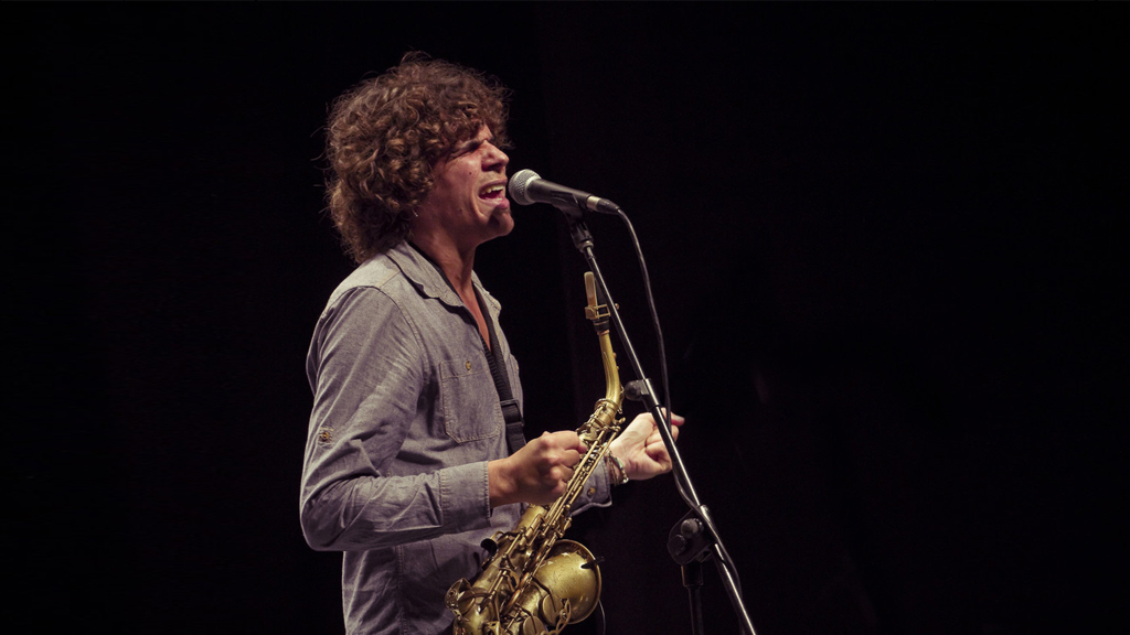 Antonio Lizana presenta 'Una realidad diferente'