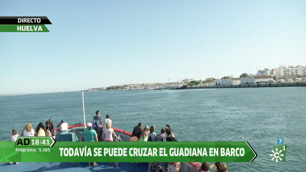 El ferry de Ayamonte a Portugal sobrevie ahora dedicado al turismo
