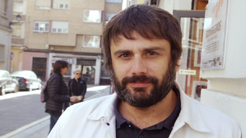 Daniel Bernabé nos presenta La Distancia del presente