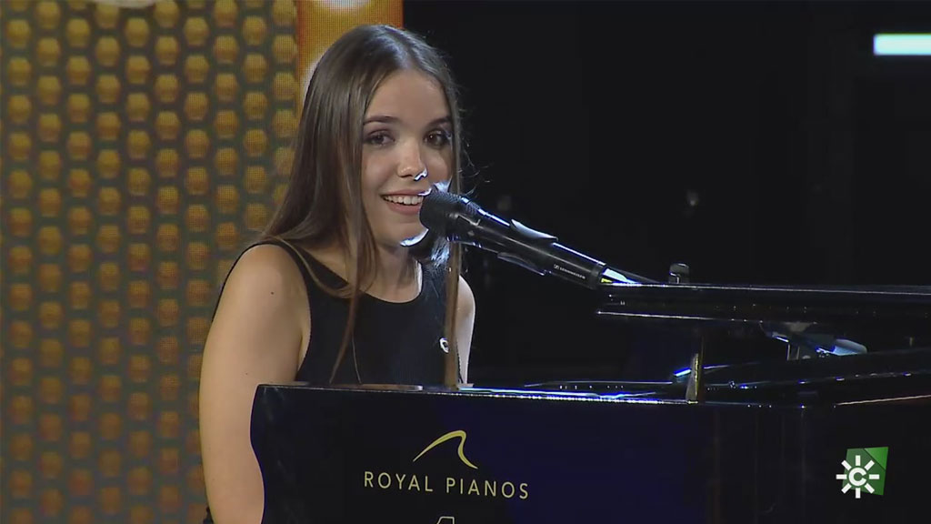 Tierra de Talento | Ángela González, cantautora, pasa la fase de ...