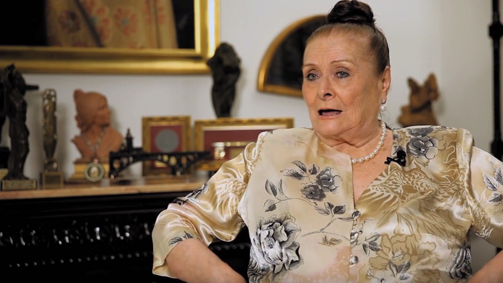 Documental Matilde Coral. Acariciando el aire