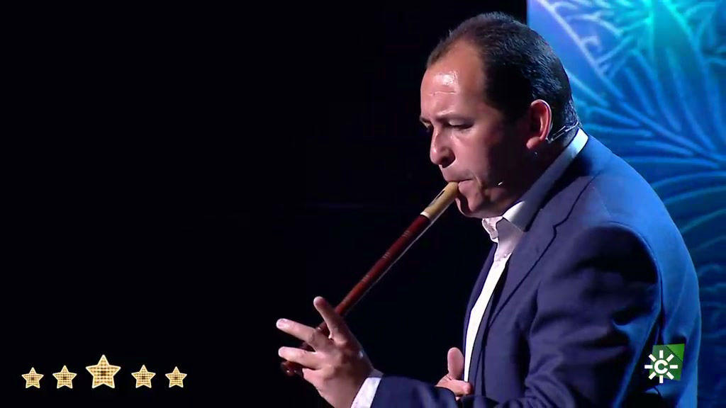 Tierra de talento | Tomás "El Tamborilero" lleva el pito rociero a un ...