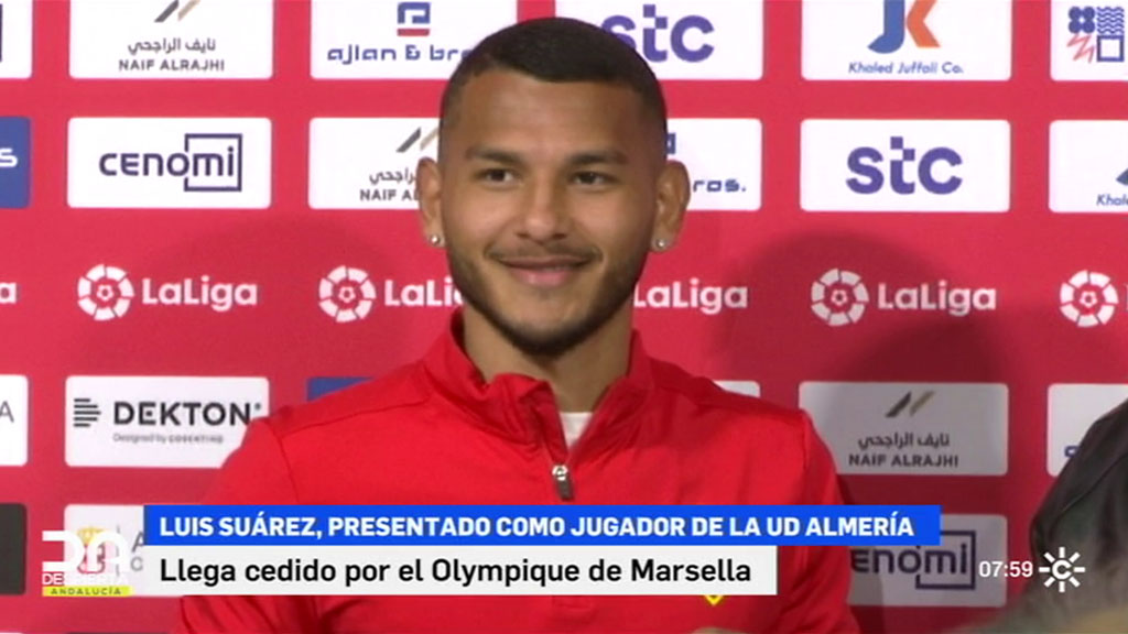 La UD Almería presenta al colombiano Luis Suárez