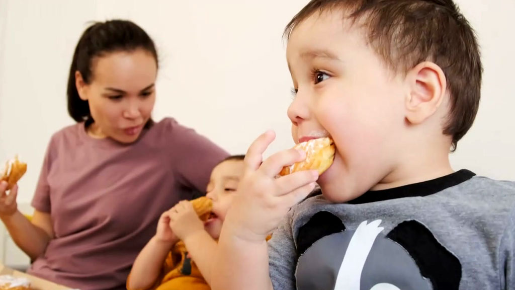ConCiencia | Qué es comer bien y cómo luchar contra los falsos mitos