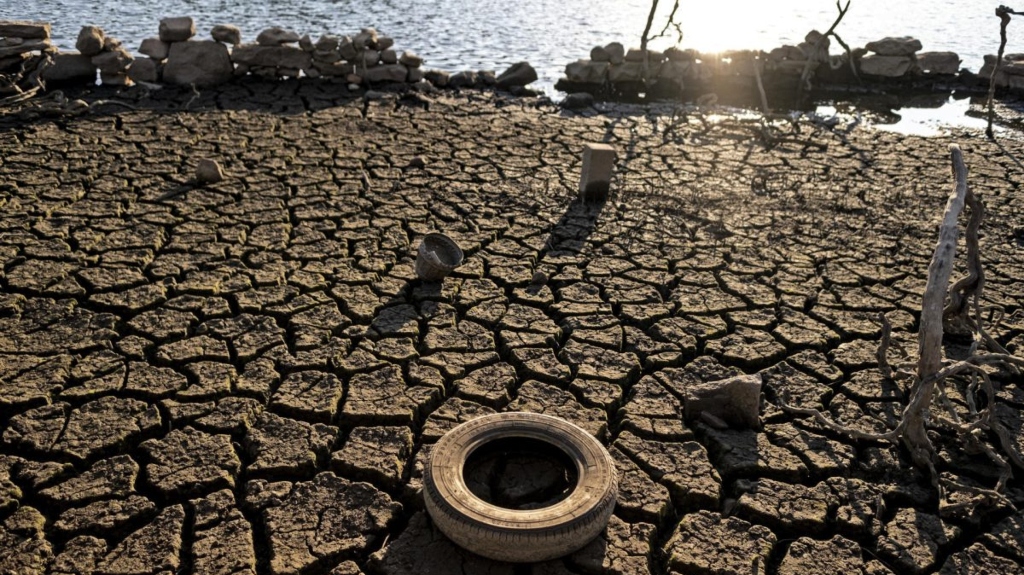 Las consecuencias del cambio climático y los desastres naturales, en ...