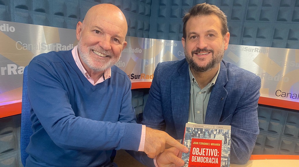 Juan Fernández-Miranda presenta su libro 'Objetivo: democracia'