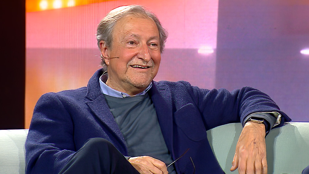 Paco Lobatón celebra los 35 años de Canal Sur en El Show de Bertín