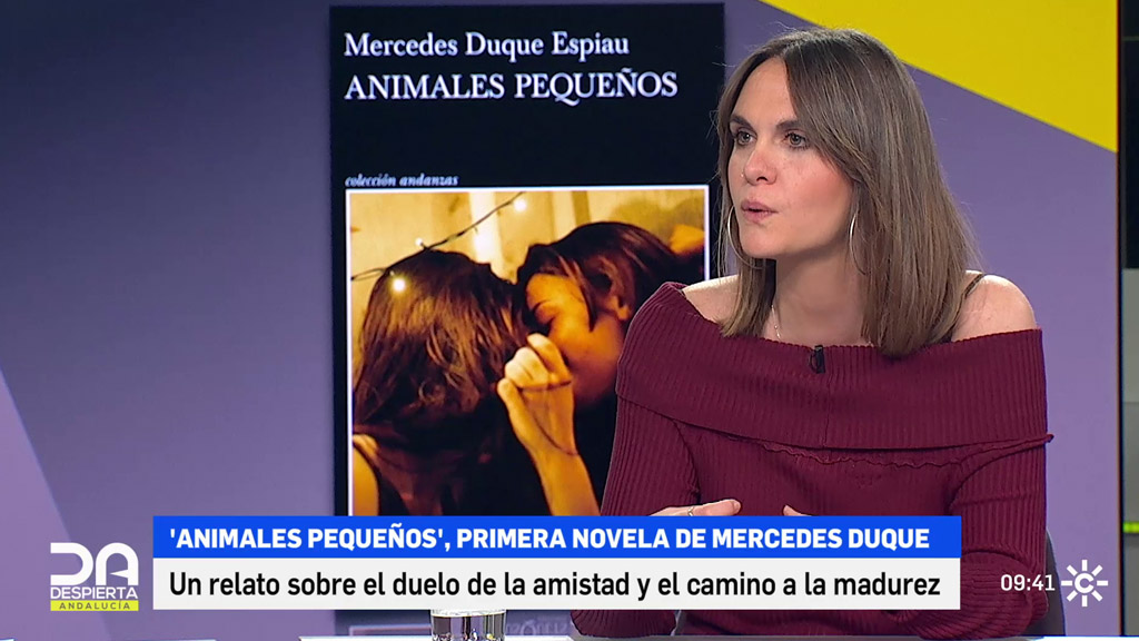 Mercedes Duque presenta su primera novela "Animales pequeños"