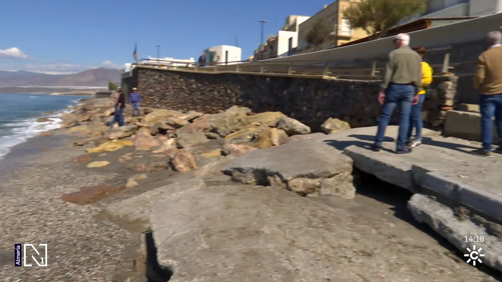 Preocupación en Balerma tras los últimos temporales, que han engullido ...