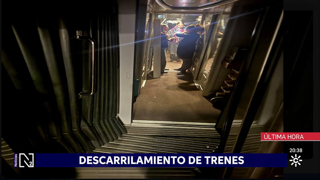 Descarrilan dos trenes en Adamuz